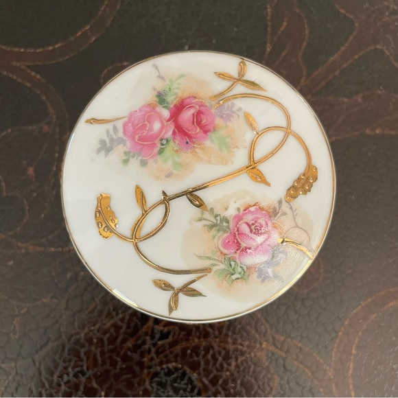 Arco | Accents | Arco Porcelain Trinket Box | Poshmark